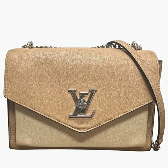 Louis Vuitton | Bags | Louis Vuitton Cream Shoulder Bag | Poshmark
